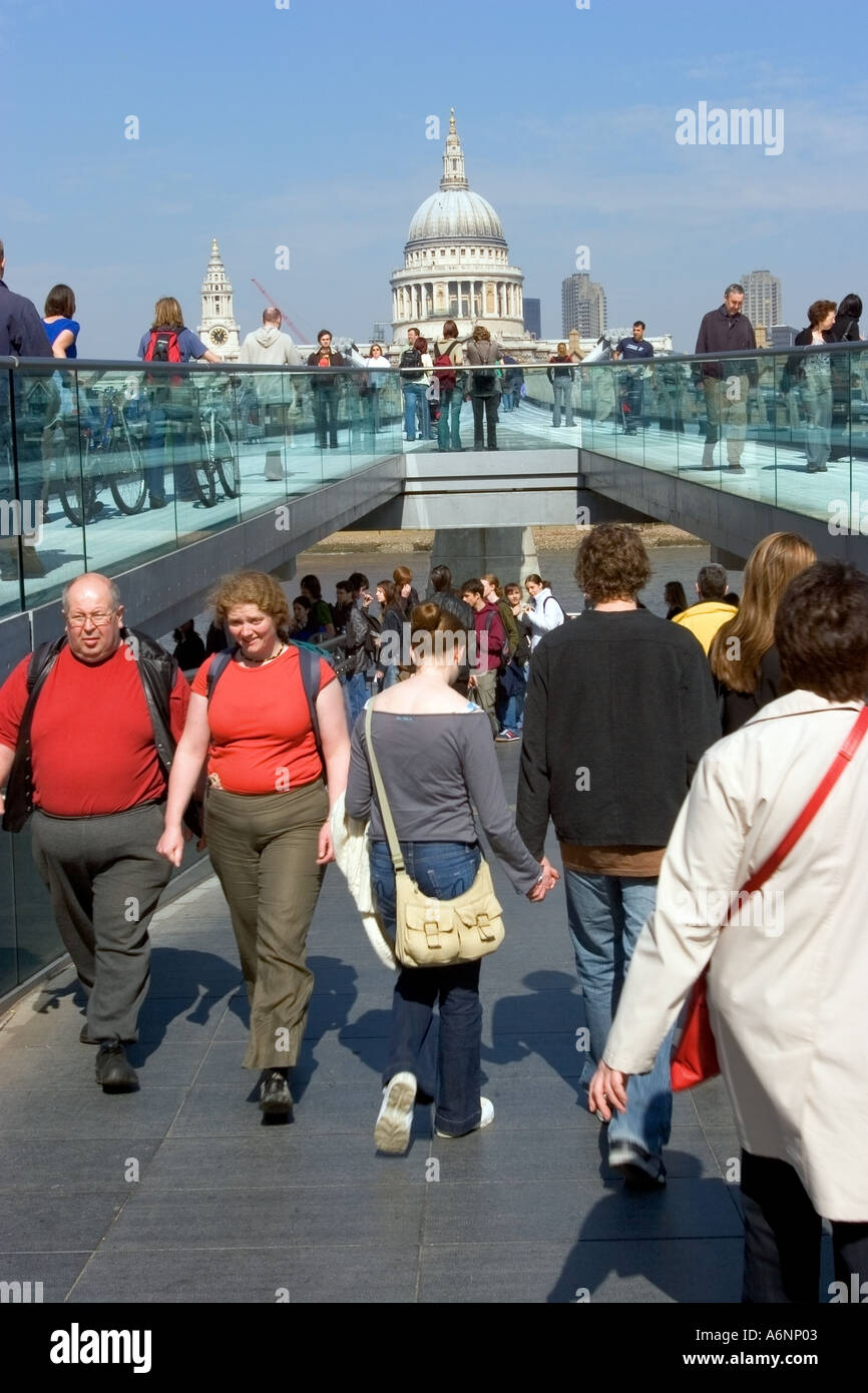 London Suspension Bridge Southbank Stock Photo - Alamy