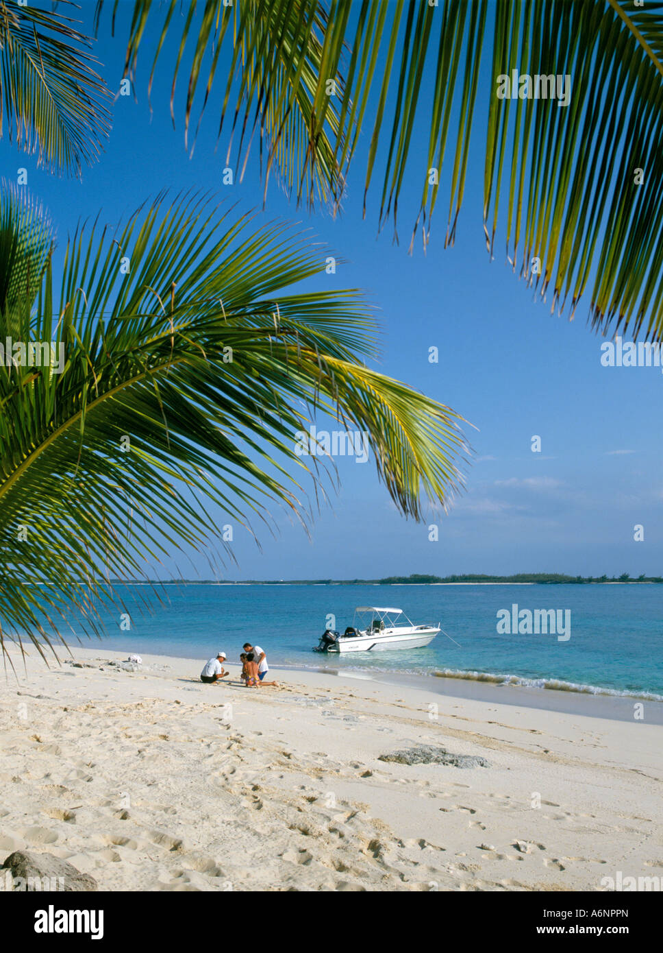 Sandy Cay Bahamas Central America Stock Photo - Alamy