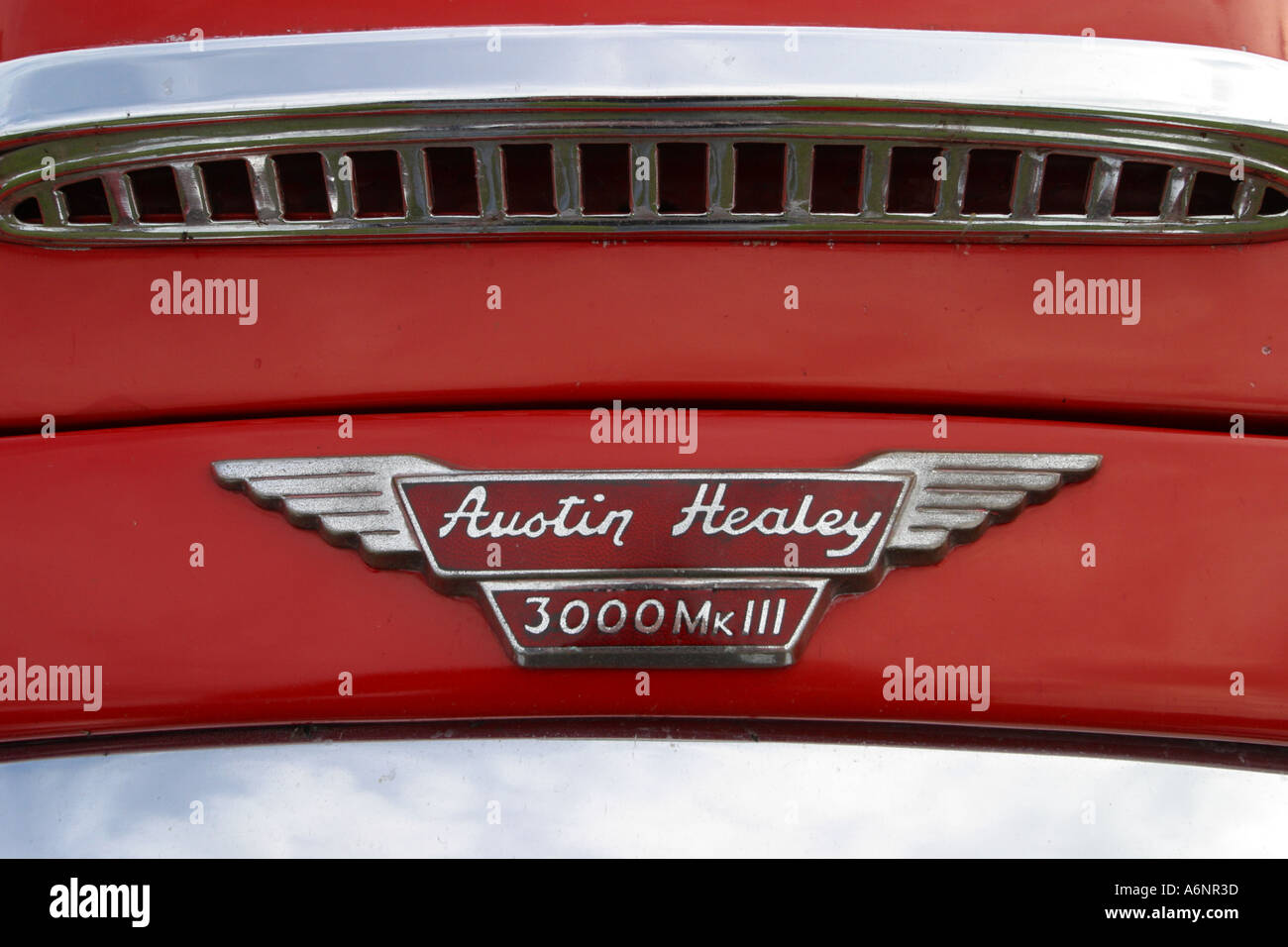 Austin healey logo 1960s hi-res stock photography and images - Alamy