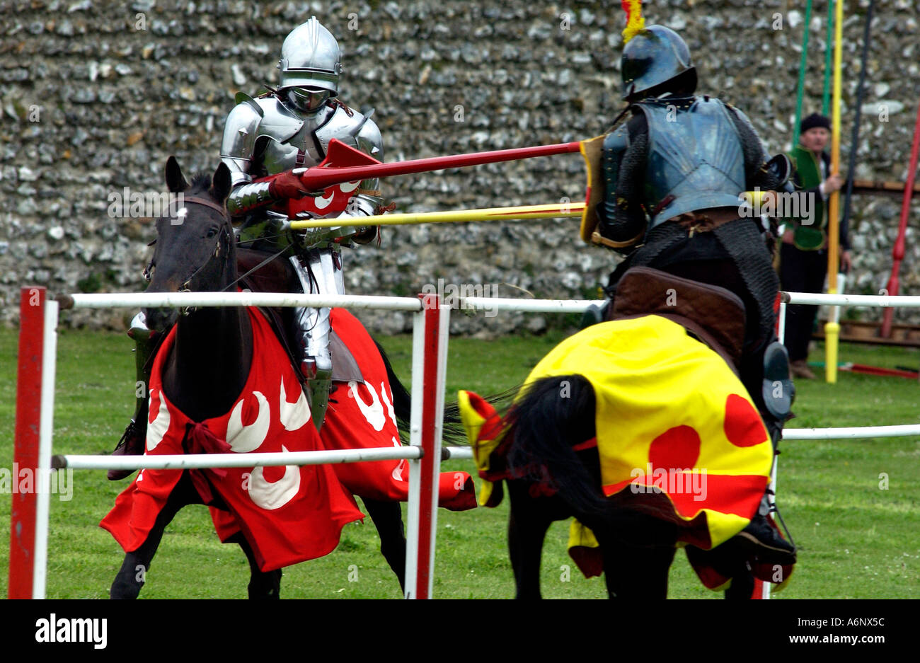 Medieval tournament hi-res stock photography and images - Alamy