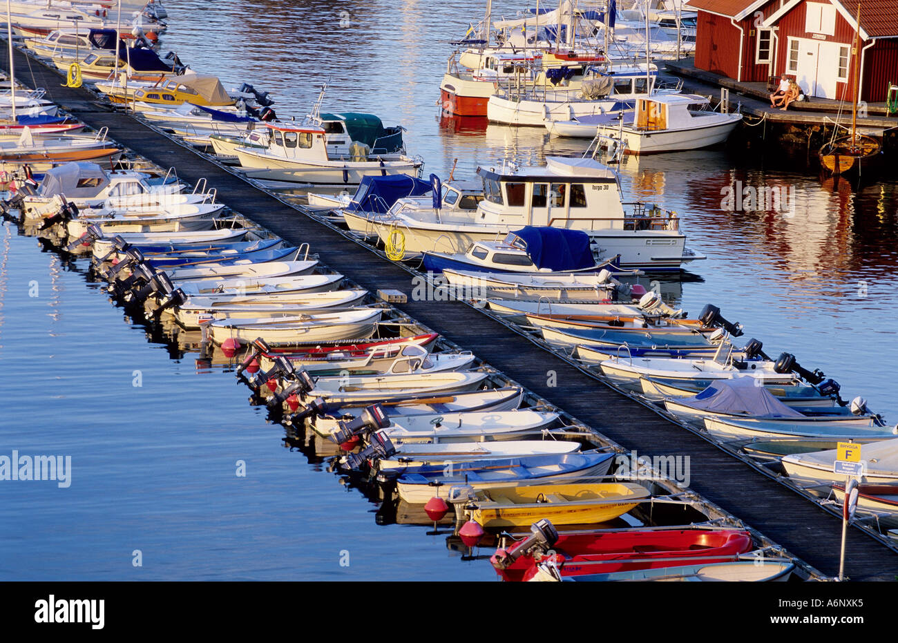 Harbour for small boats. Skärhamn, Bohuslän, Sweden Stock Photo - Alamy