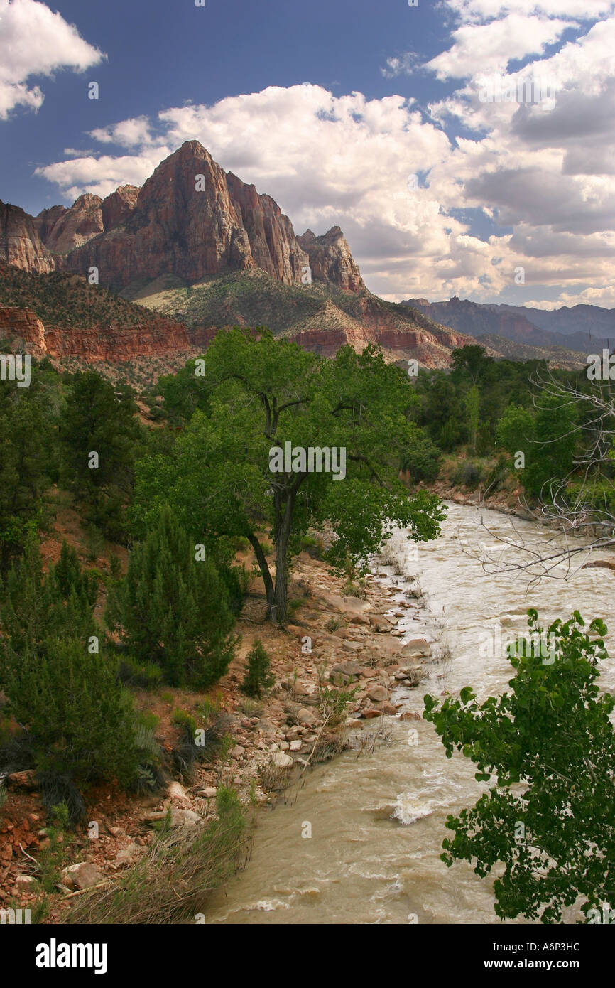 Rugged landscapes hi-res stock photography and images - Alamy