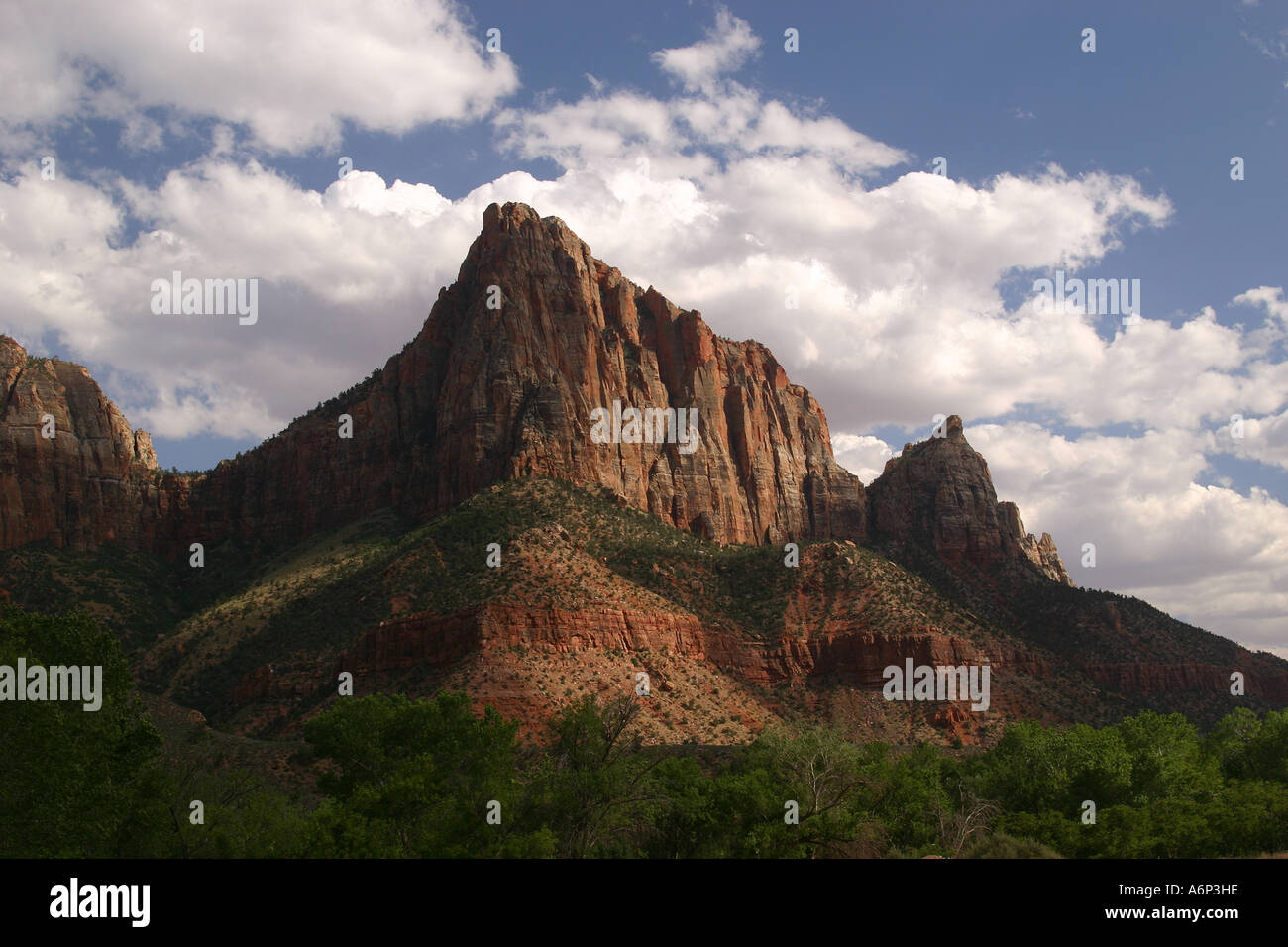 Rugged landscapes hi-res stock photography and images - Alamy
