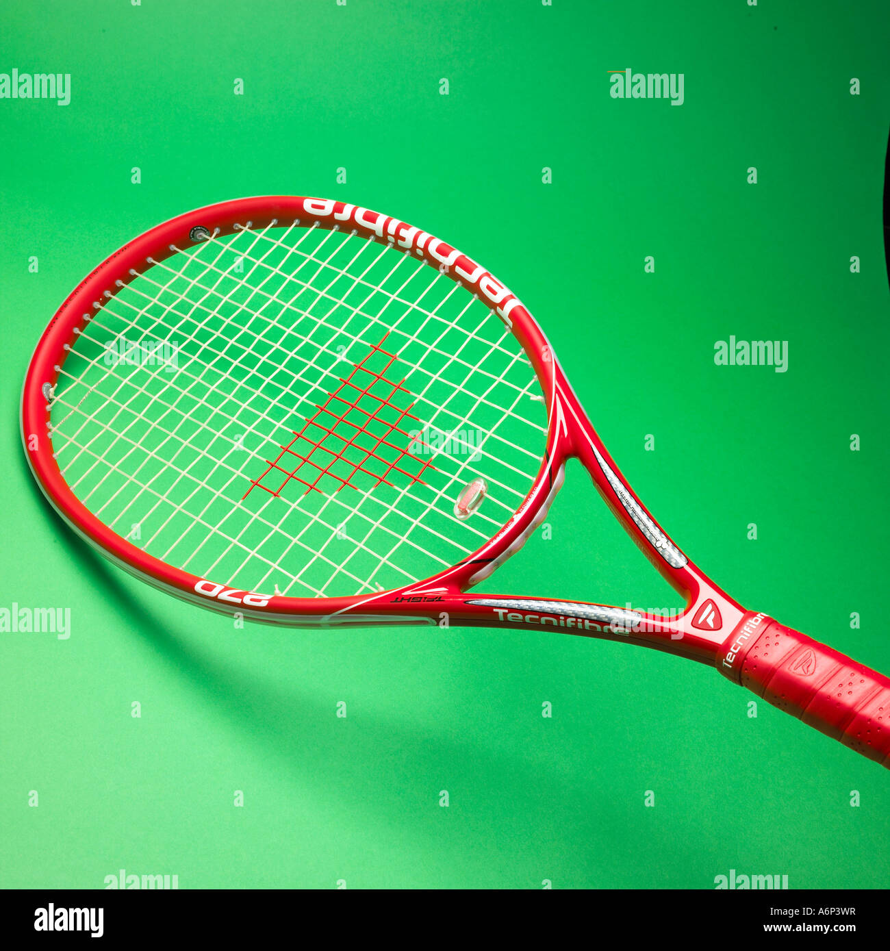 Tennis raquet hi-res stock photography and images - Alamy