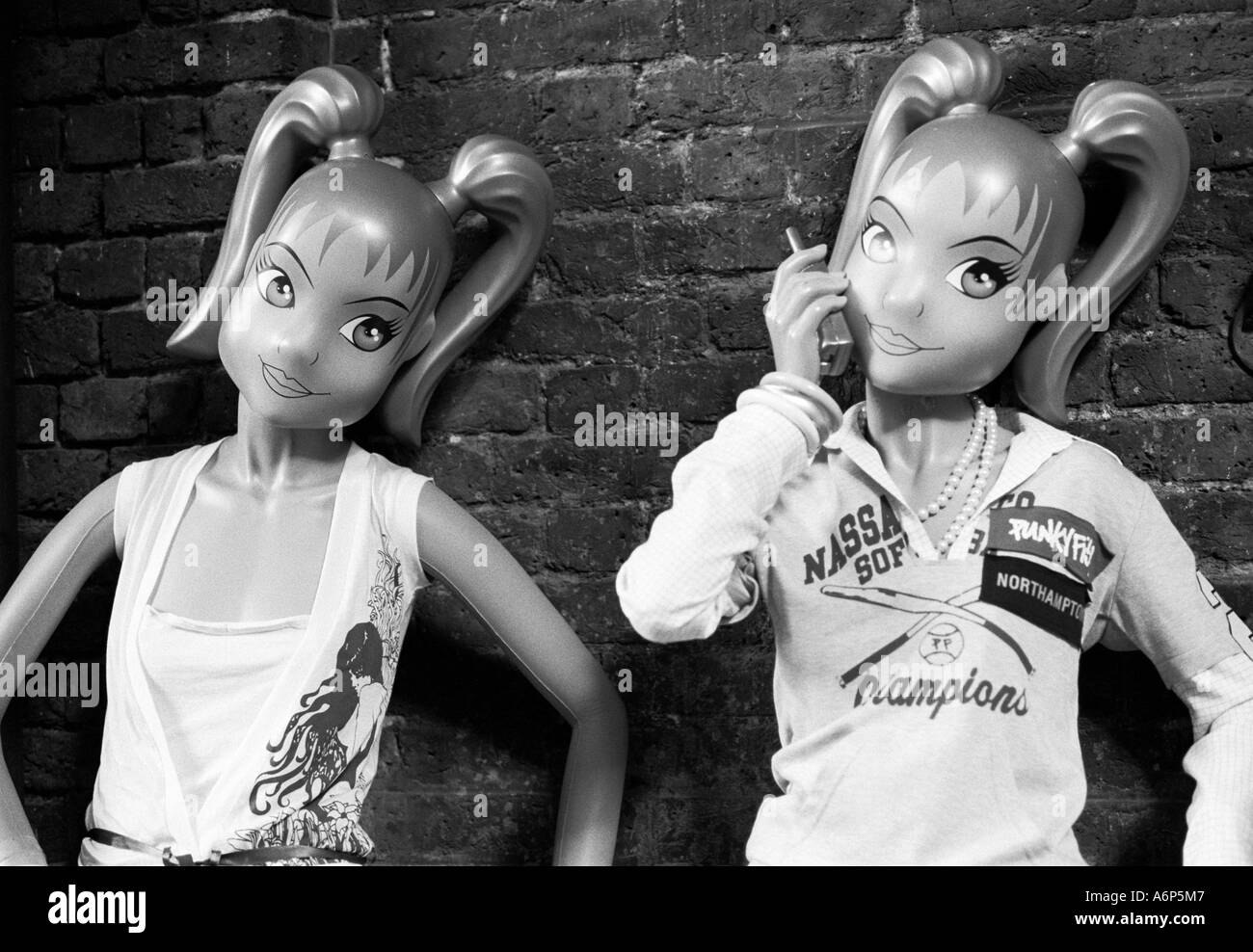 2005 fashion Black and White Stock Photos & Images - Alamy