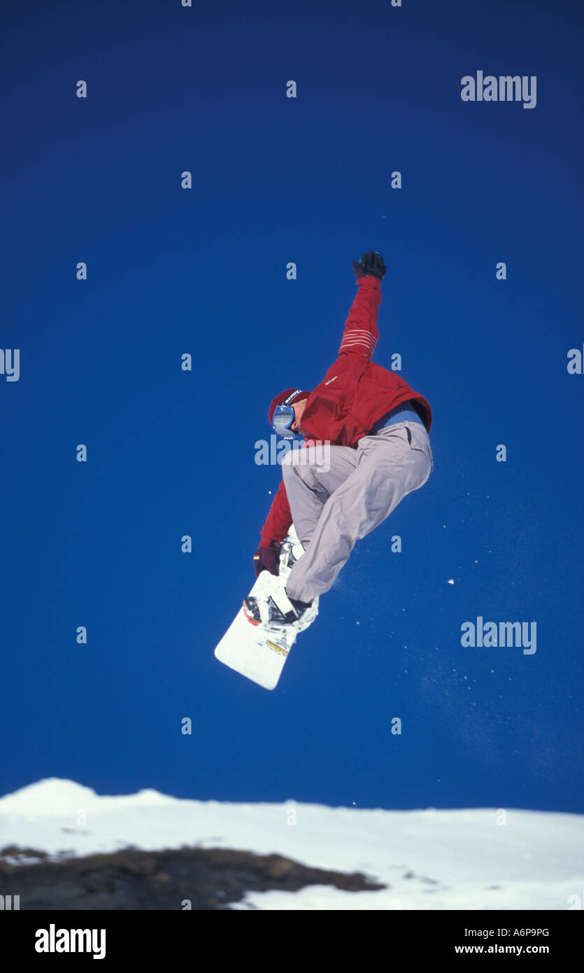 Mid air grab hi-res stock photography and images - Alamy