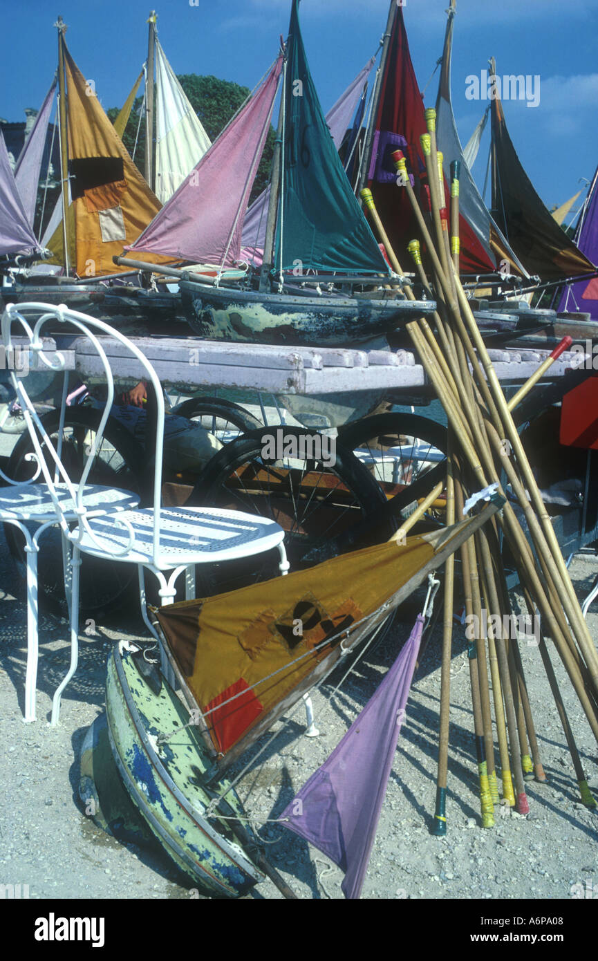 Pond boats Jardin de Tuileres Paris France Stock Photo - Alamy