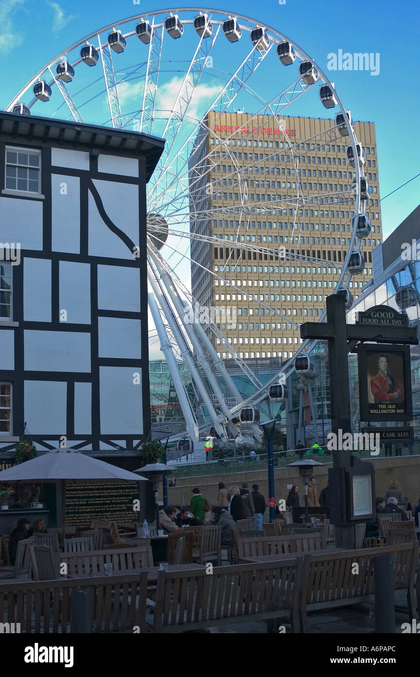 Manchester Arndale centre and wheel Stock Photo - Alamy