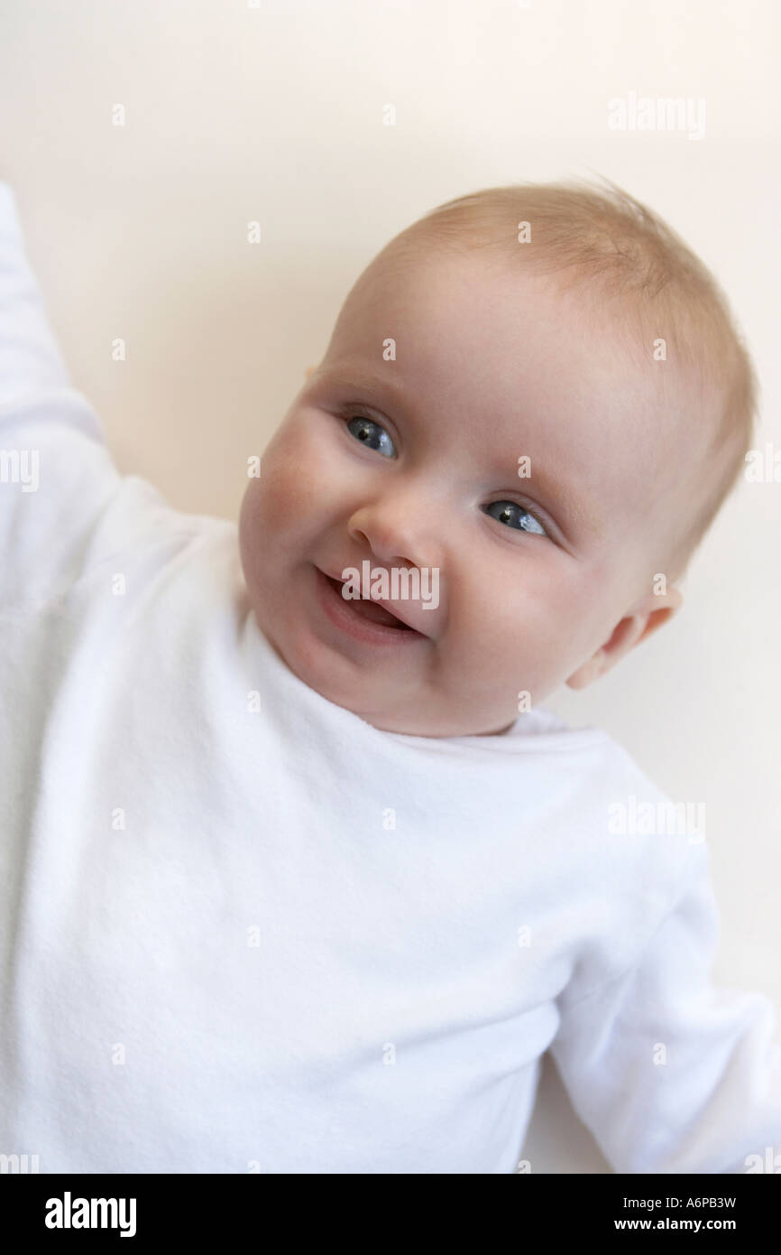 Baby smiling no teeth hi-res stock photography and images - Alamy