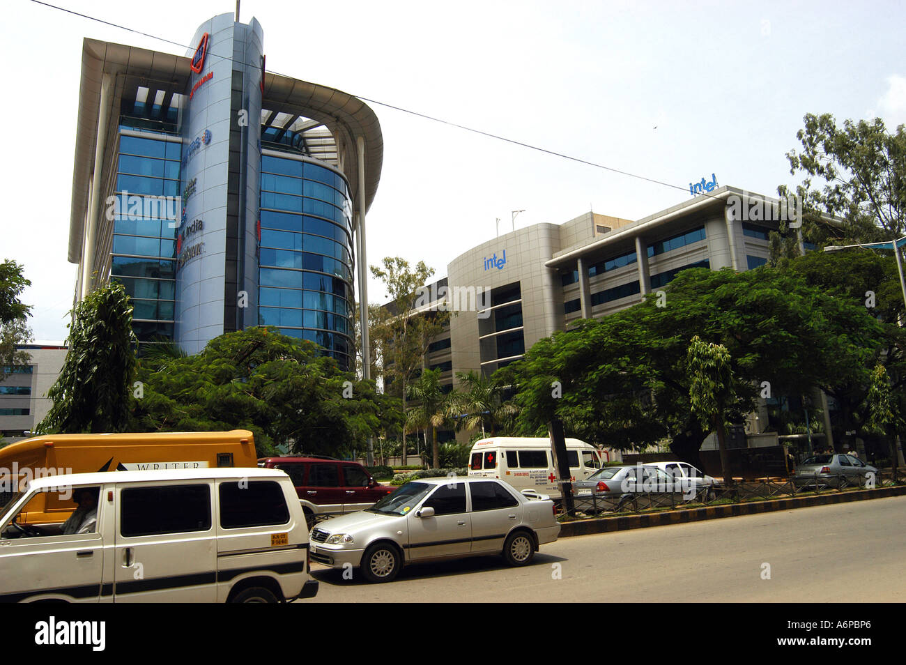 Rmz india hi-res stock photography and images - Alamy