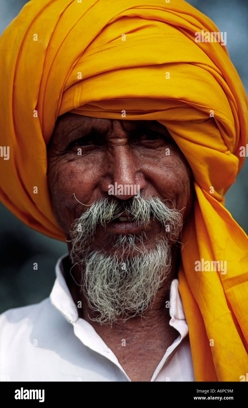 Man with big orange turban in Bharatpur Stock Photo - Alamy