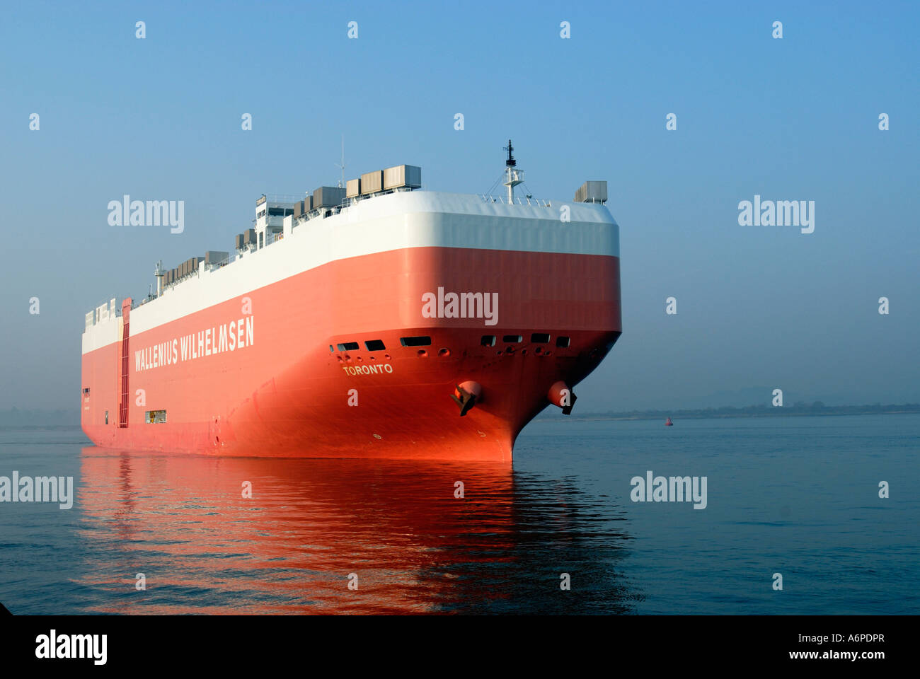 Purpose built boat hi-res stock photography and images - Alamy