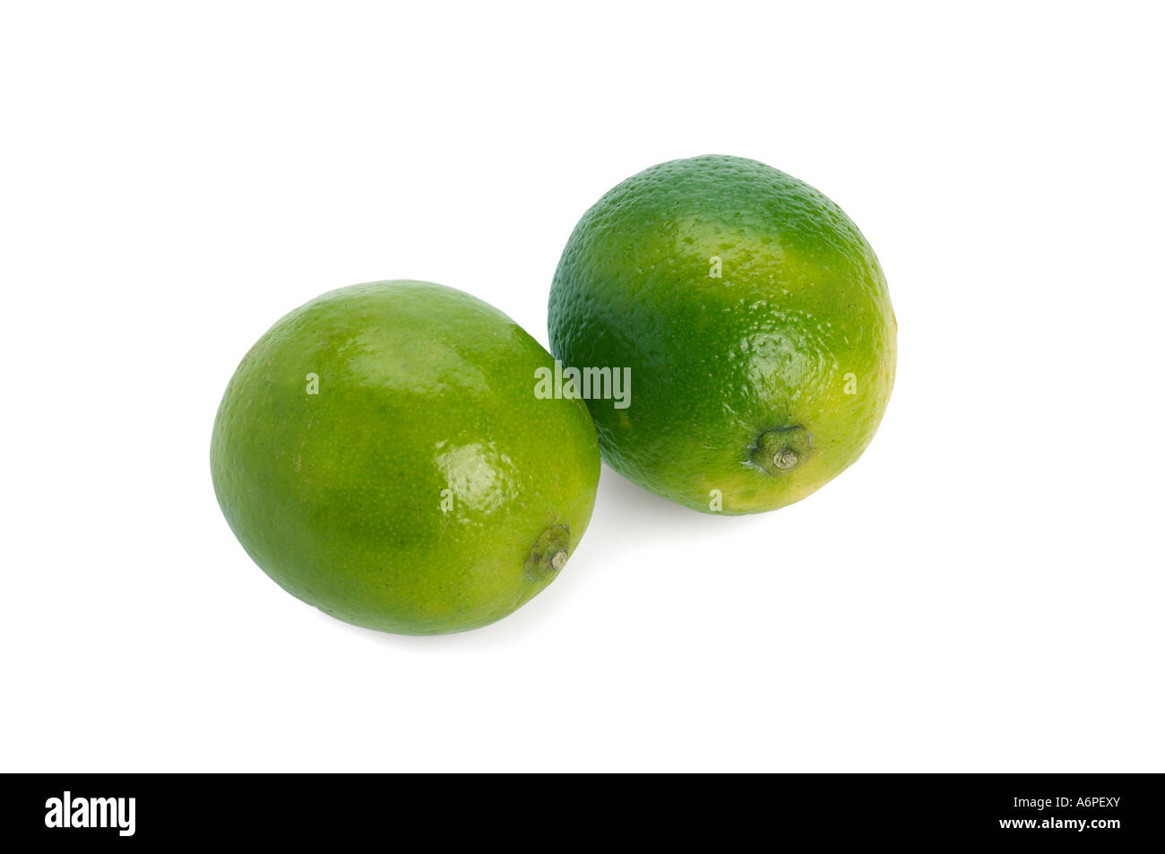Five fresh limes hi-res stock photography and images - Alamy