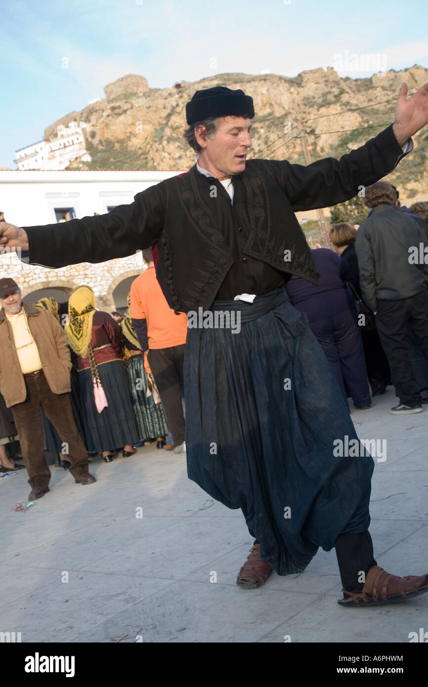 Greek dancer hi-res stock photography and images - Alamy