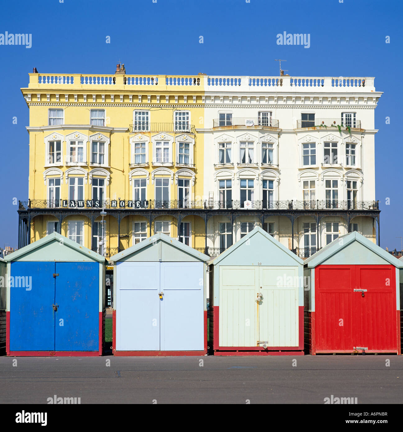 Victorian brighton beach huts hi-res stock photography and images - Alamy