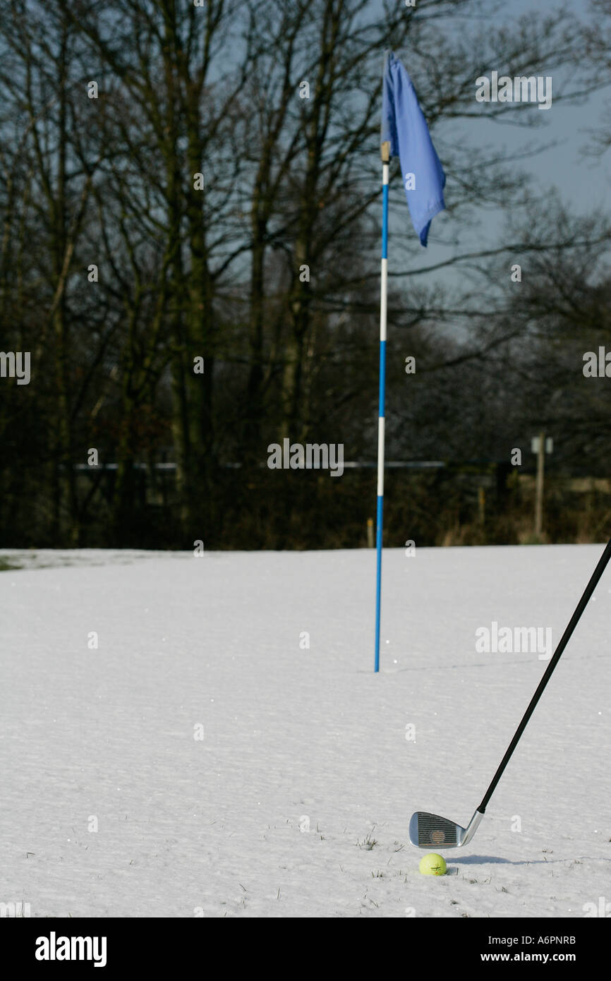 Golf flag cut out hi-res stock photography and images - Alamy