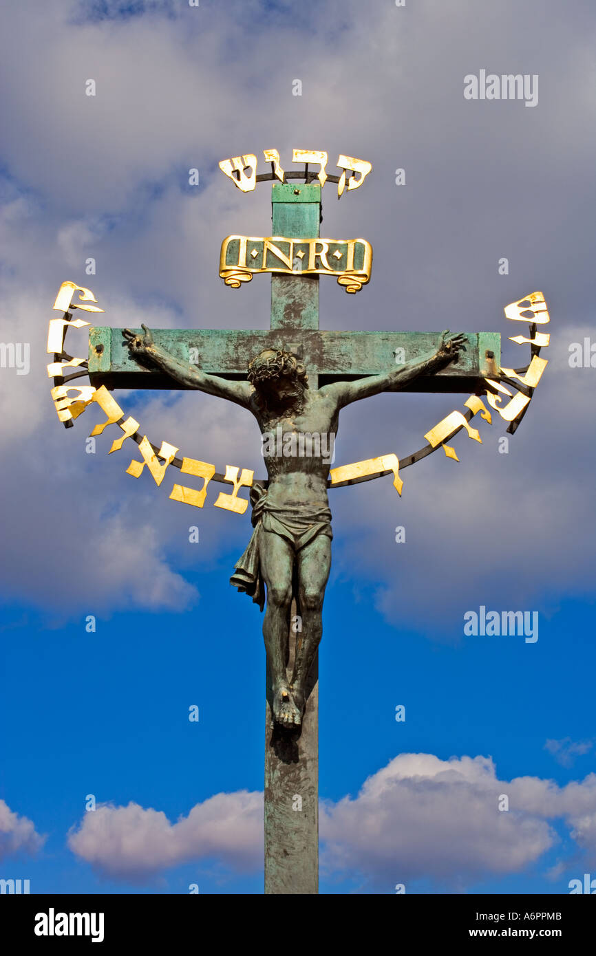 Jesus christ nailed on cross hi-res stock photography and images - Alamy