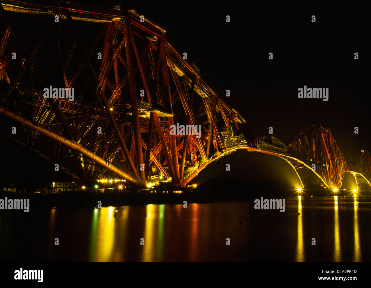Forth Rail Bridge at Night, Fife Stock Photo - Alamy
