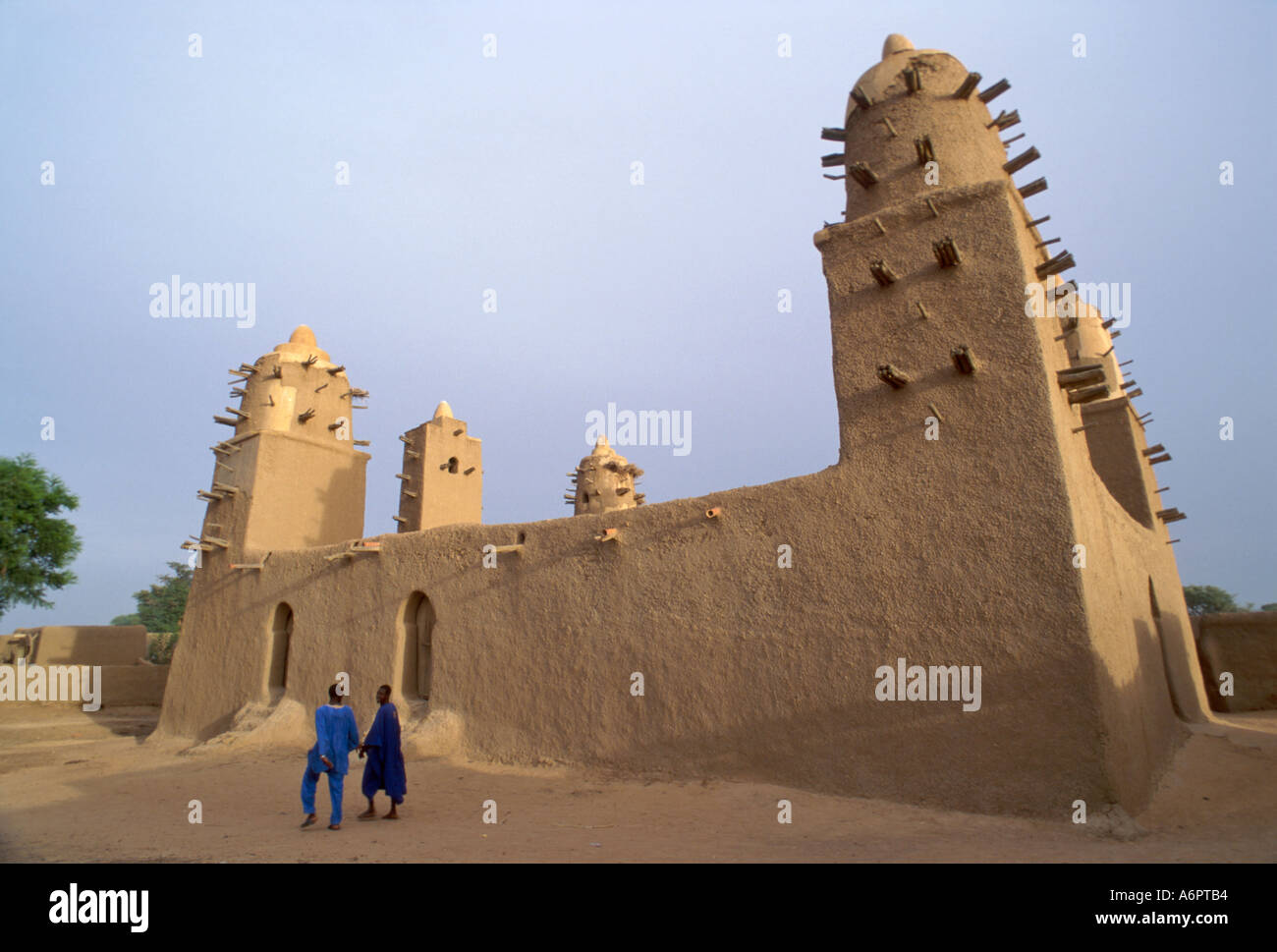 Dogon architecture hi-res stock photography and images - Alamy
