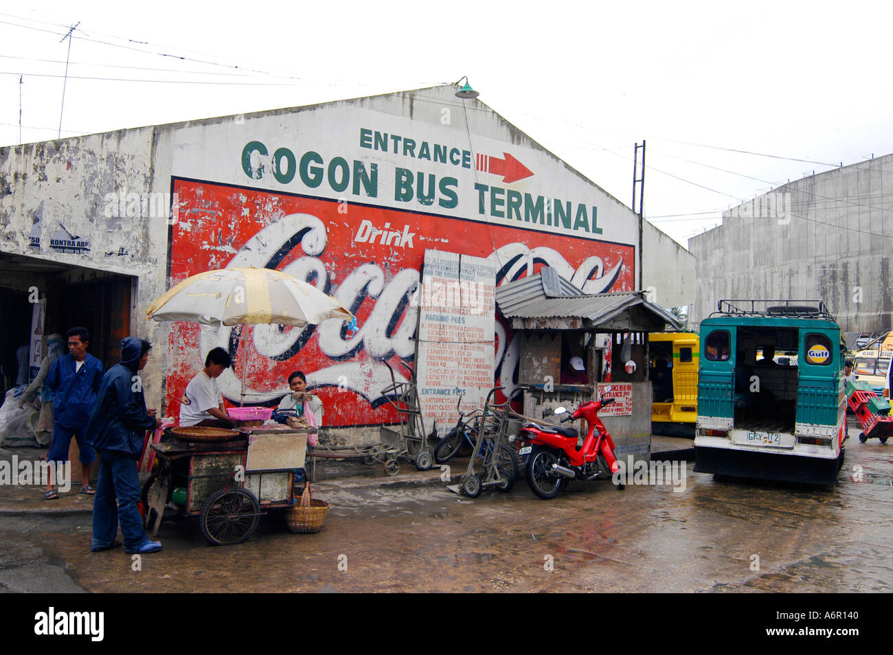 Coke advert hi-res stock photography and images - Alamy