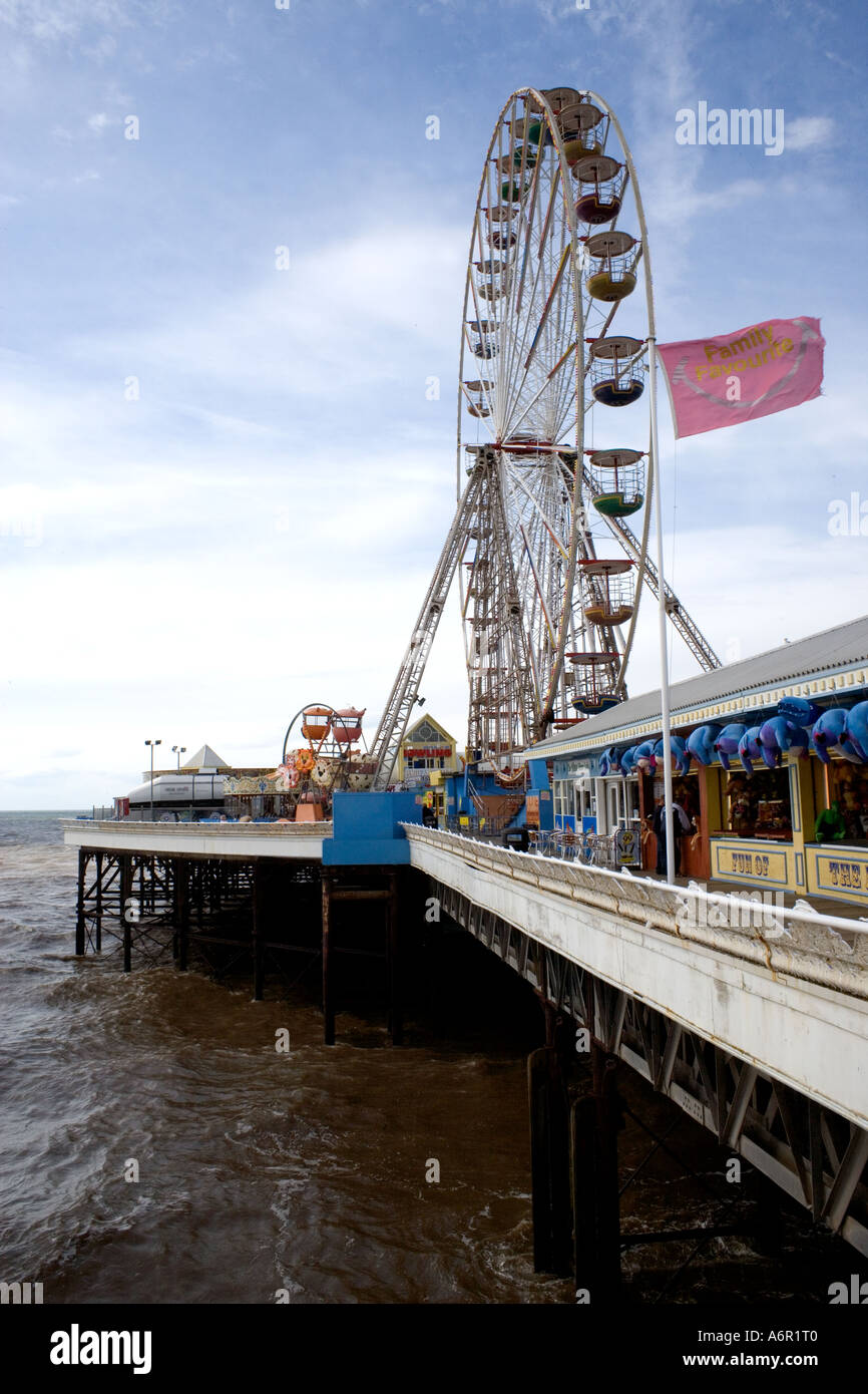 Fun fair on central pier,Blackpool,Lancashire,England Stock Photo - Alamy