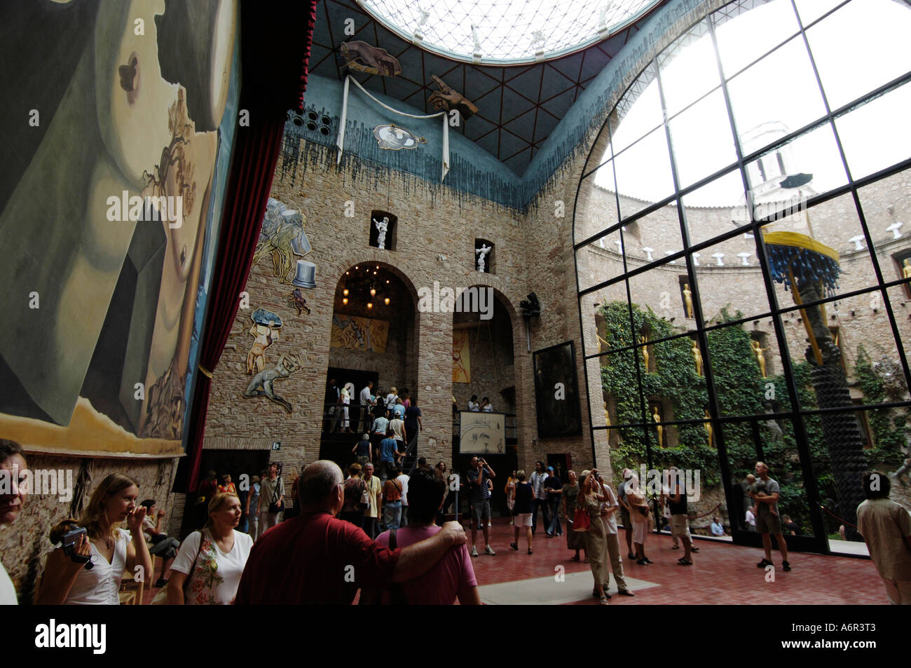 Salvatore Dali Museum Stock Photo - Alamy