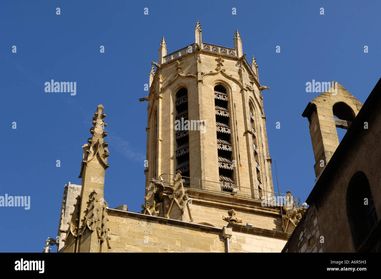 St saveur cathedral aix hi-res stock photography and images - Alamy