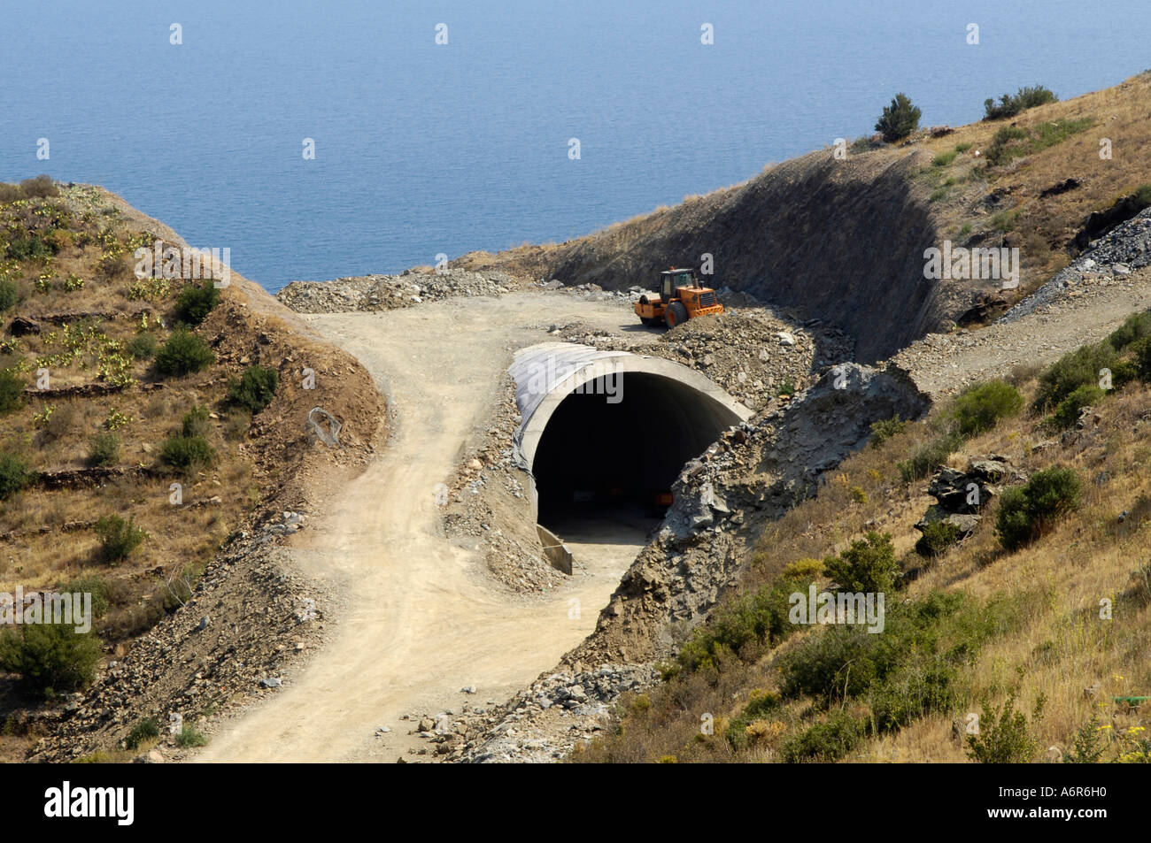 Tunnel work hi-res stock photography and images - Alamy