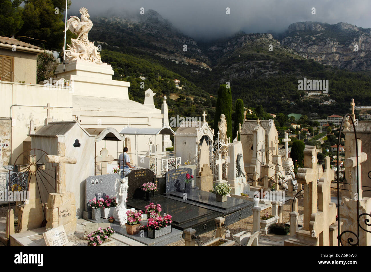 Monaco cemetery hi-res stock photography and images - Alamy