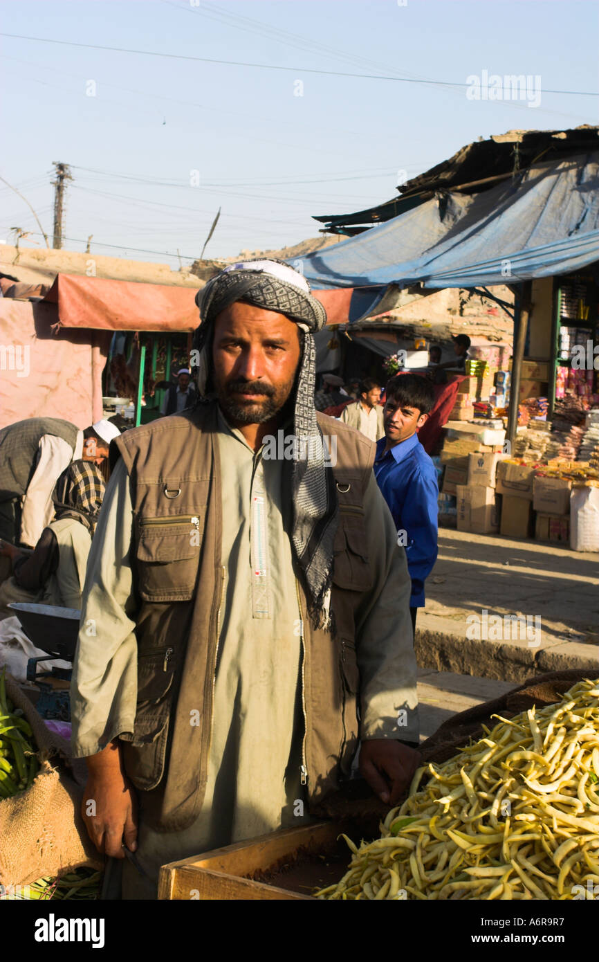 AFGHANISTAN Central Kabul Street market Stock Photo - Alamy