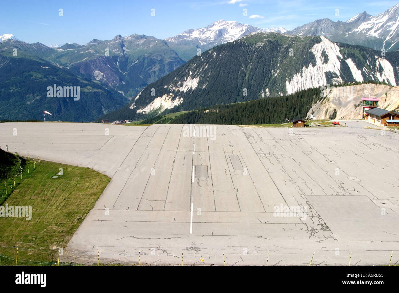 Courchevel altiport hi-res stock photography and images - Alamy
