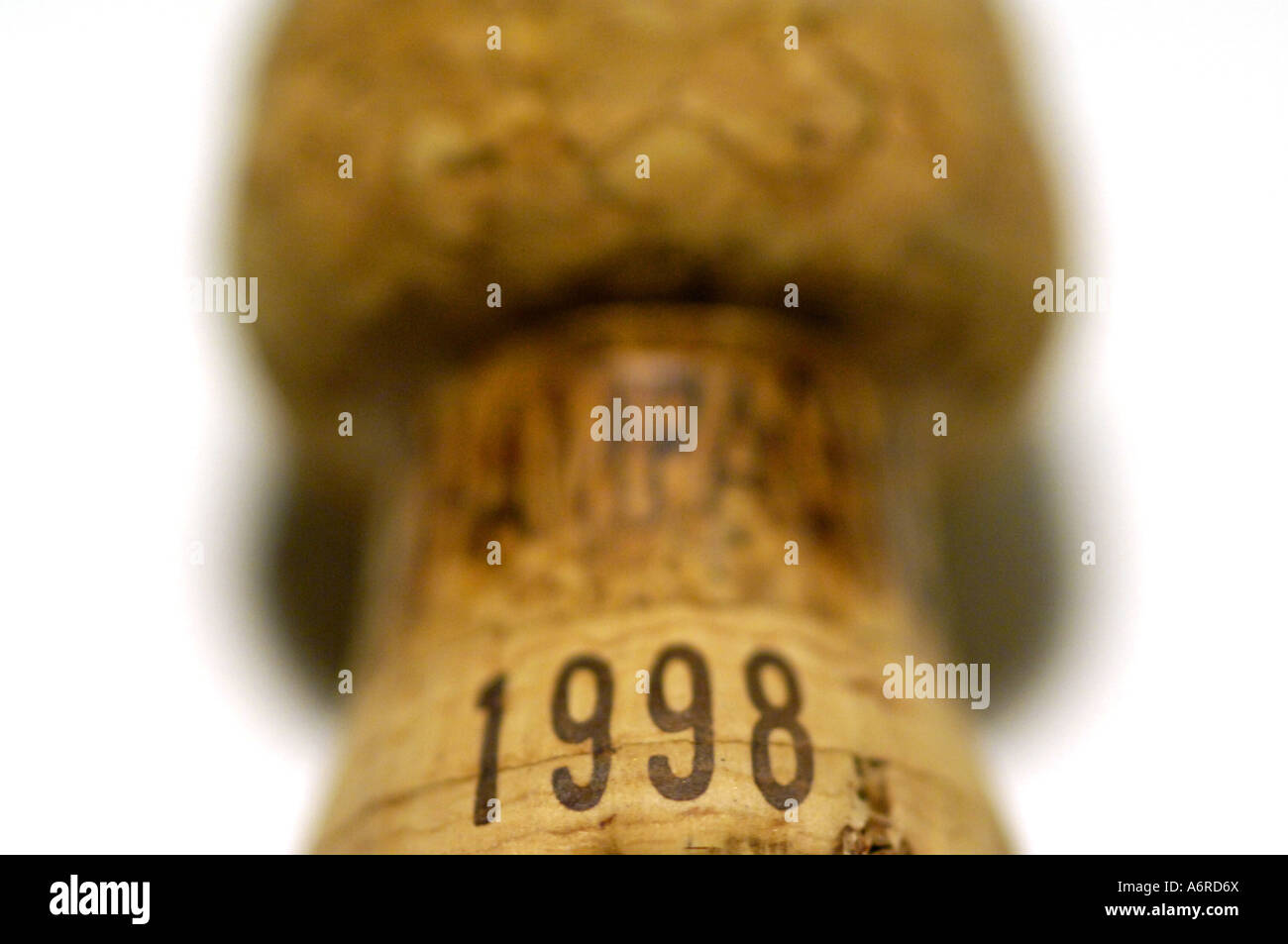 moet et chandon champagne cork detail macro close-up alcohol ...