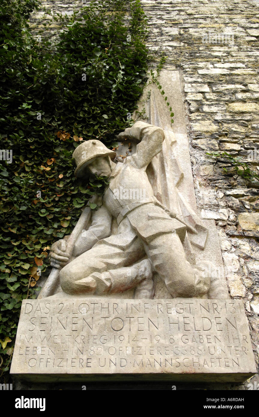fallen german soldier statue Stock Photo - Alamy