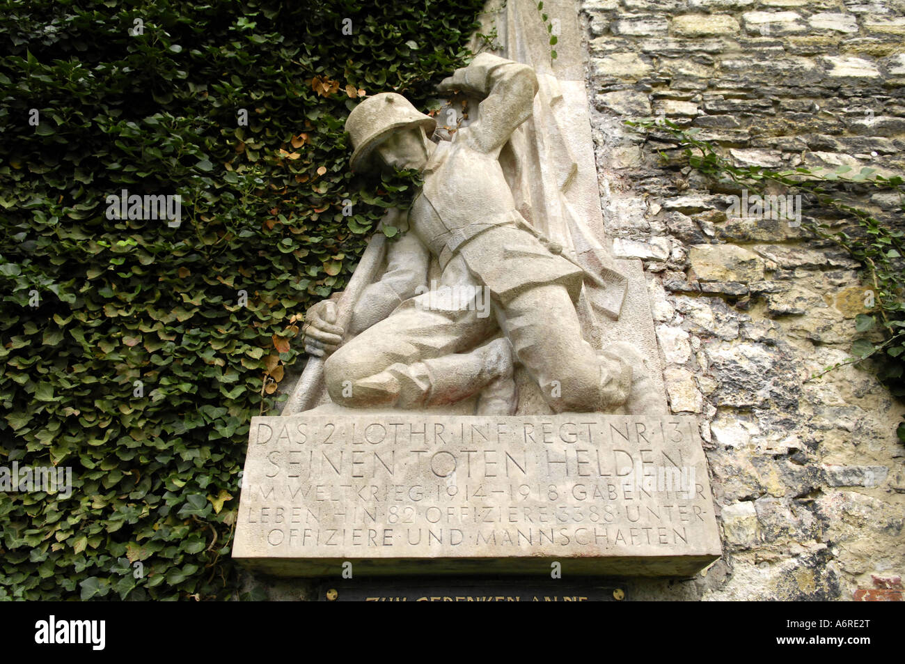 german war memorial fallen soldier world war germany deustchland ...