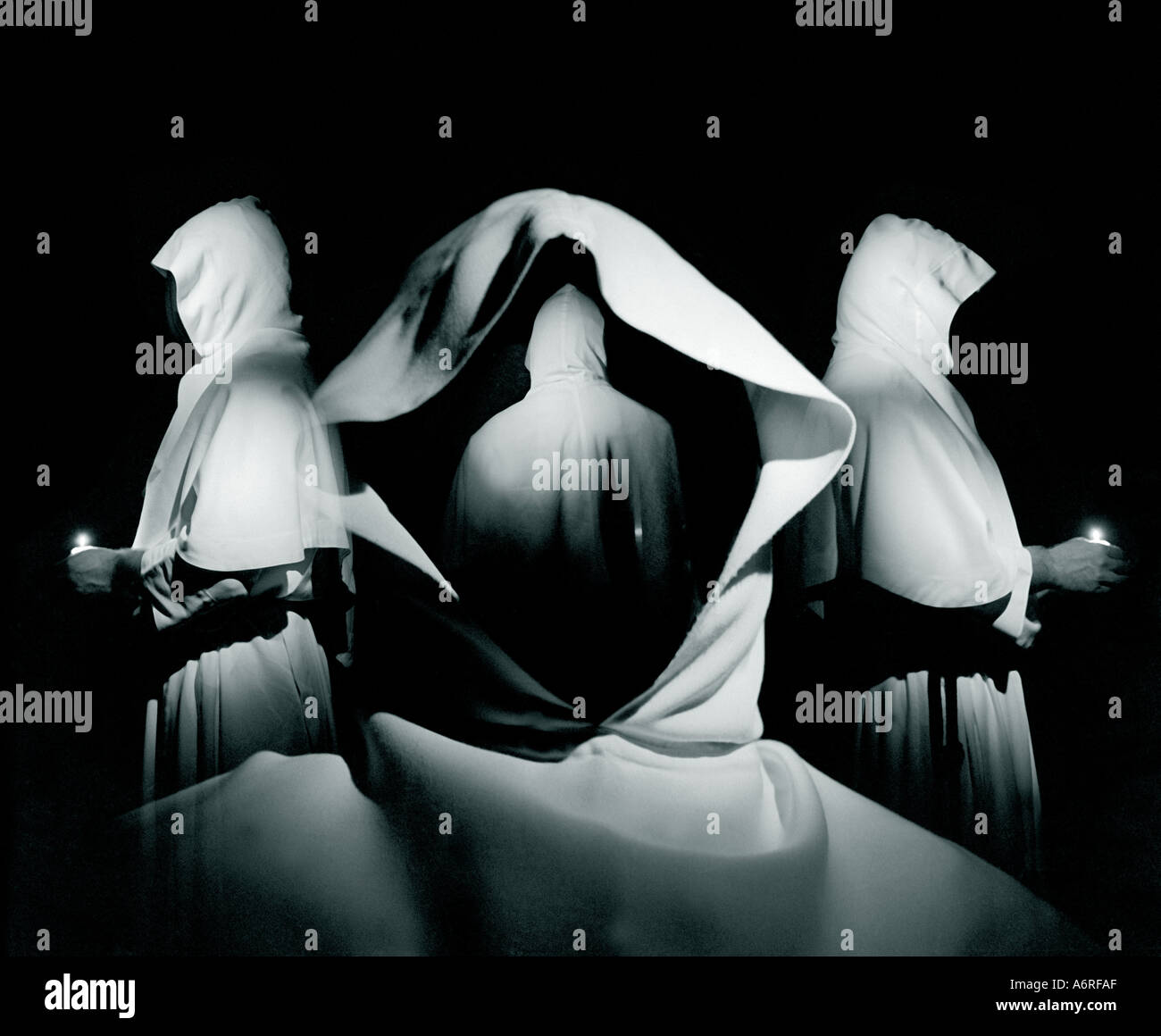 Black monks prayer hi-res stock photography and images - Alamy