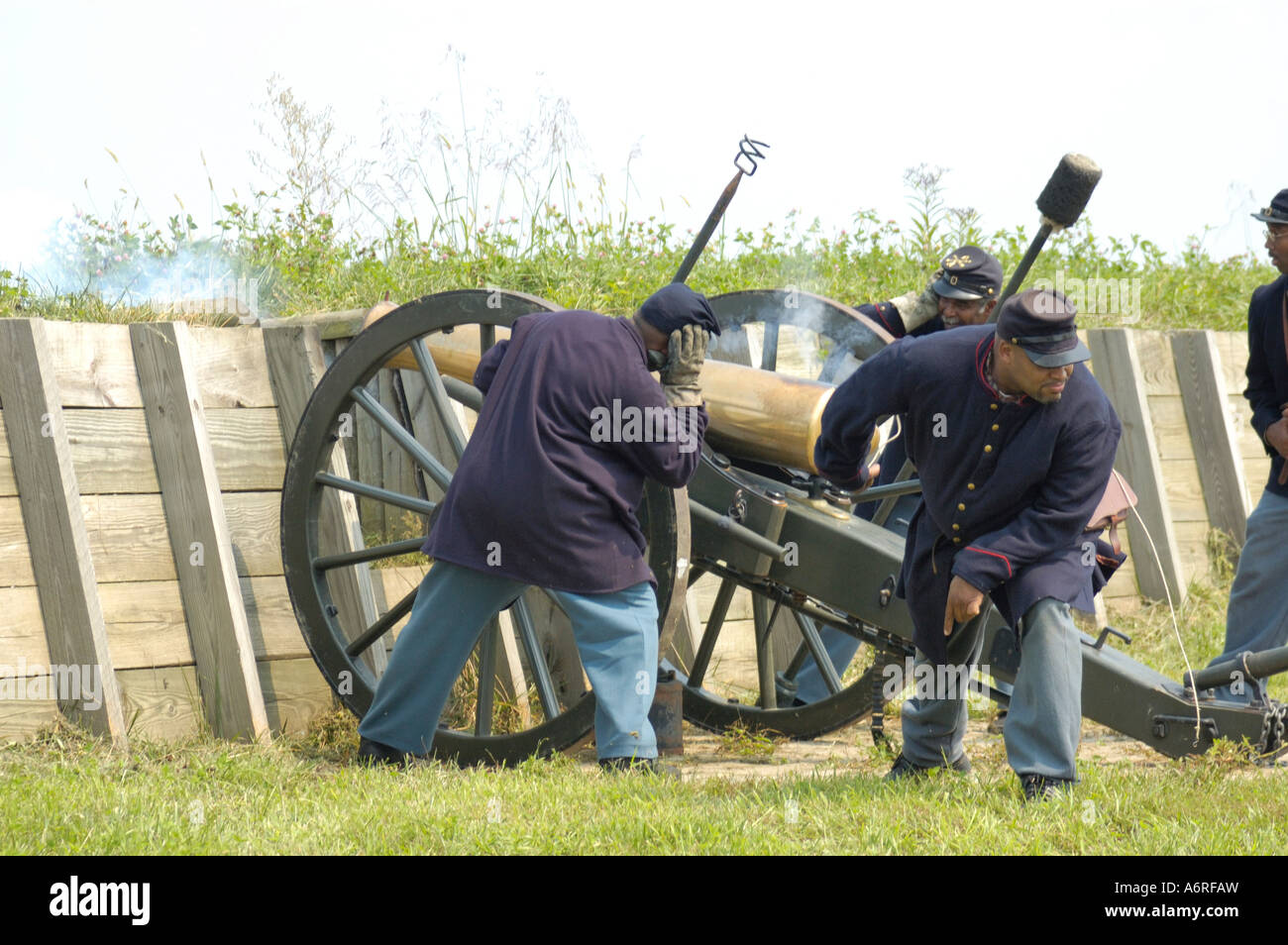 Camp Nelson Cannon Firing Stock Photo - Alamy