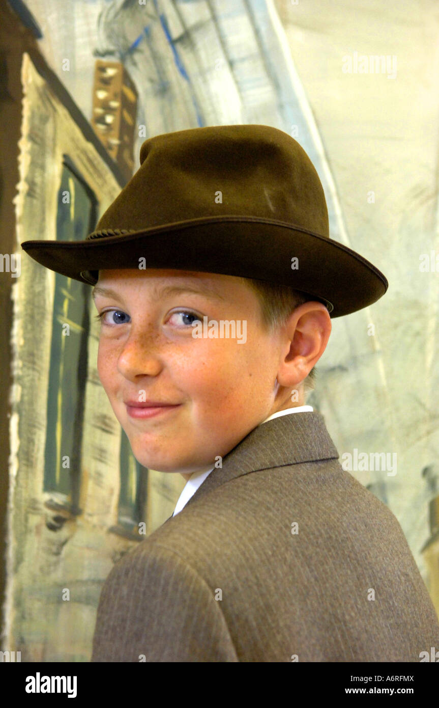 Bugsy malone gangsters chicago kid hi-res stock photography and images ...