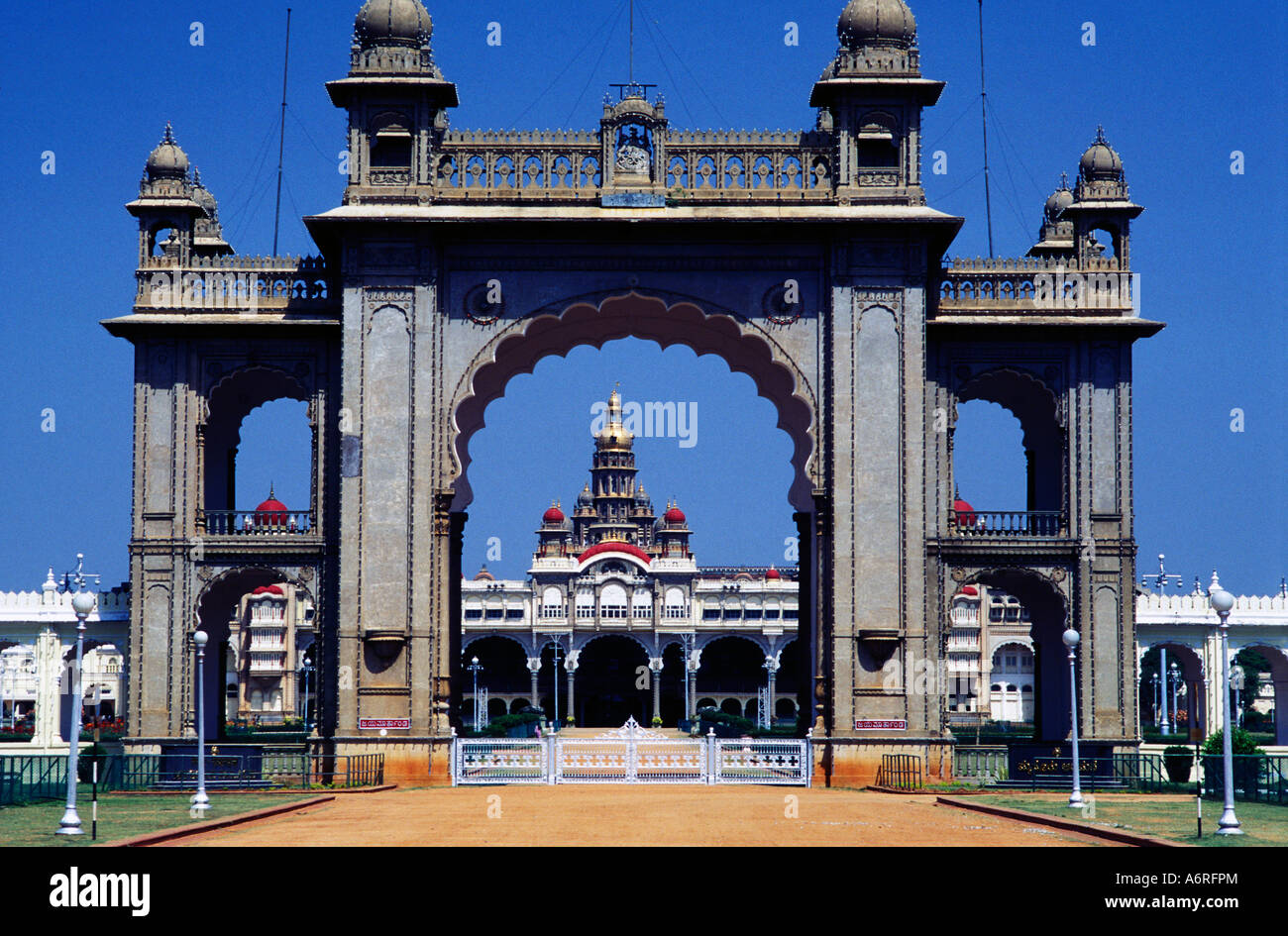 Mysore palace entrance gate hi-res stock photography and images - Alamy