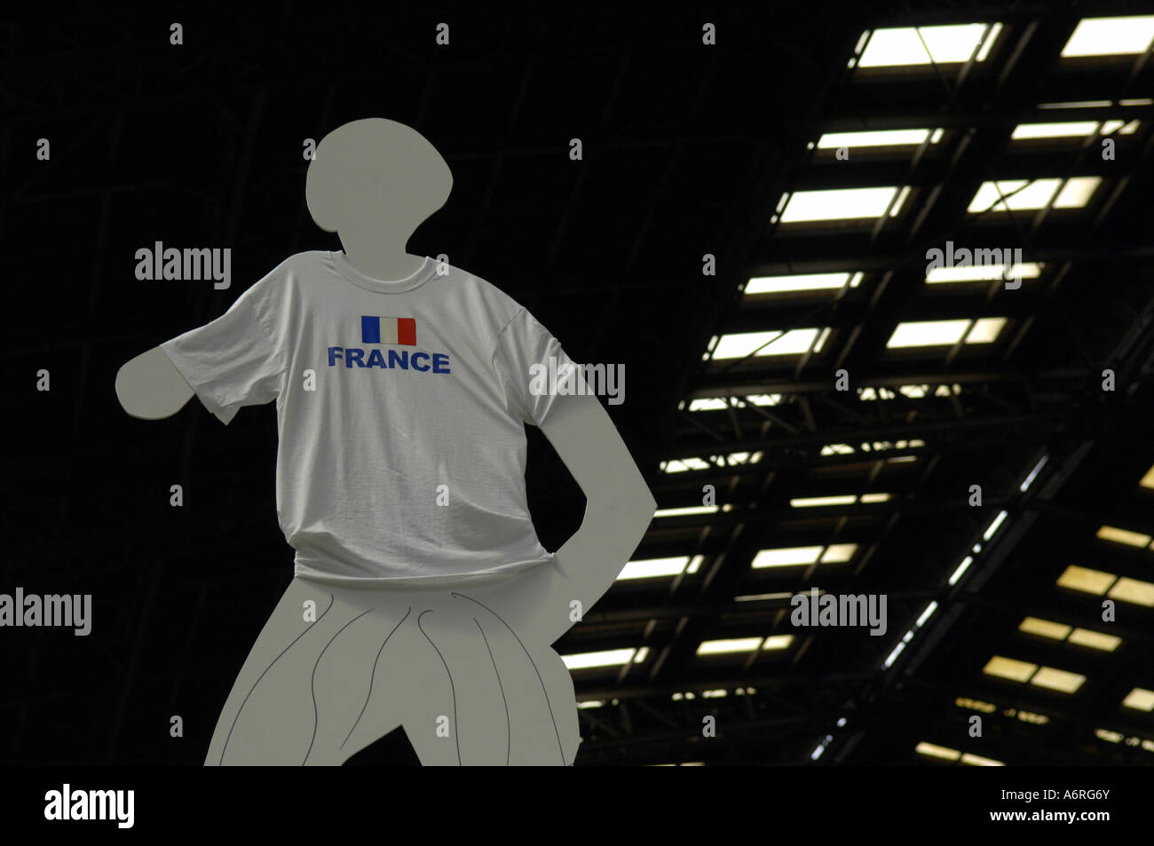 figure hamburg railway station bahnhof rail train deutschebahn DB ...