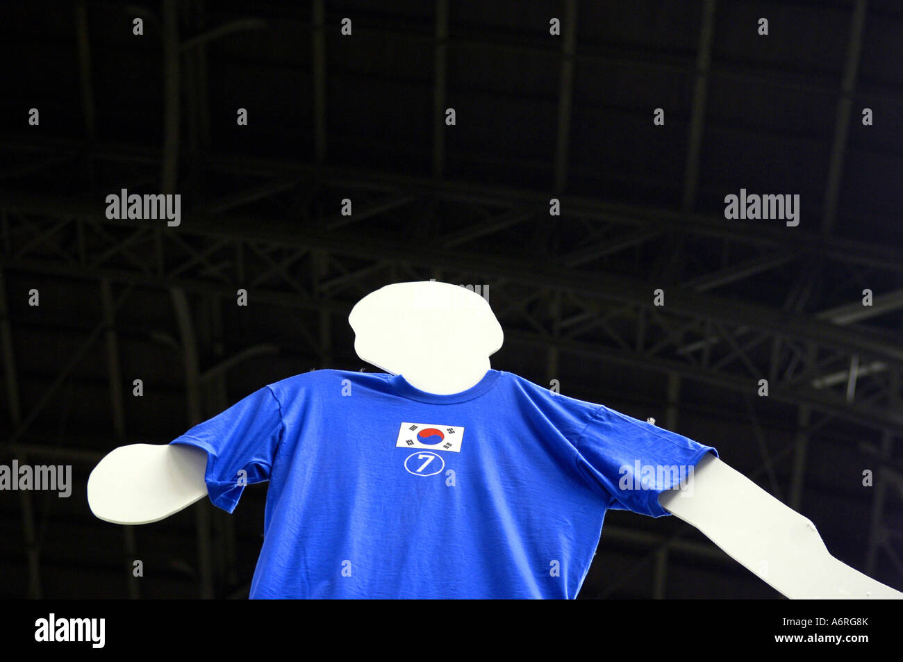 figure hamburg railway station bahnhof rail train deutschebahn DB ...