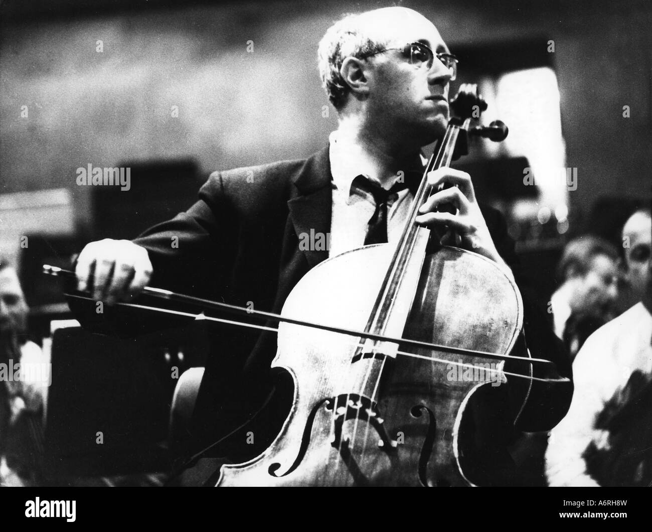 Rostropovich cellist Black and White Stock Photos & Images - Alamy