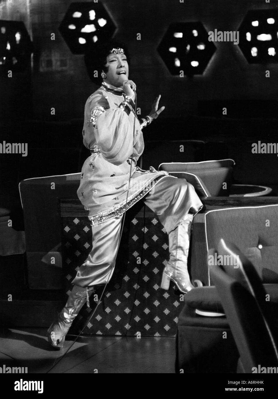 Josephine baker paris hi-res stock photography and images - Alamy