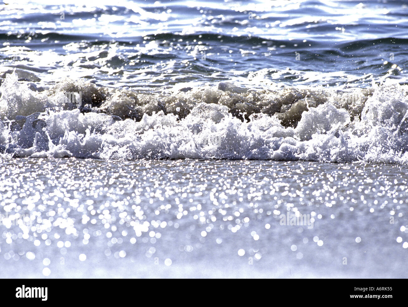 Gently lapping wave hi-res stock photography and images - Alamy
