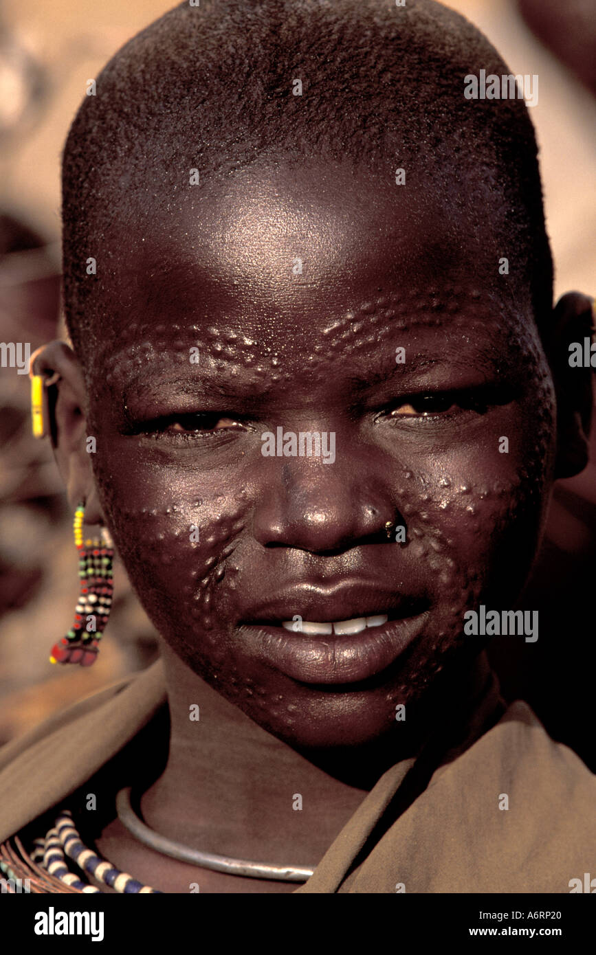 Africa, Ethiopia, Murle Region. Portrait of a Bumi girl Stock Photo - Alamy