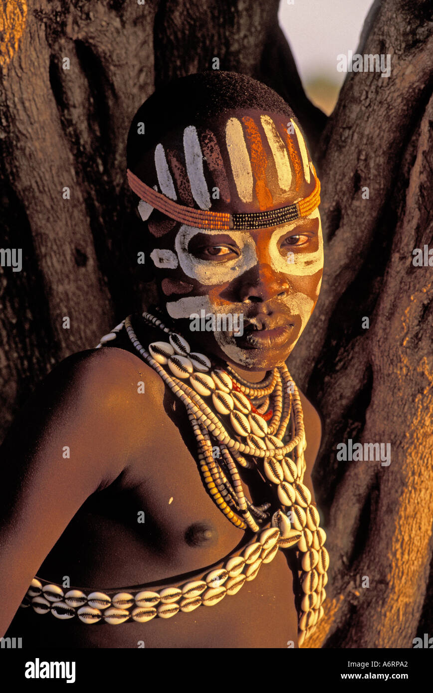 Murle hi-res stock photography and images - Alamy