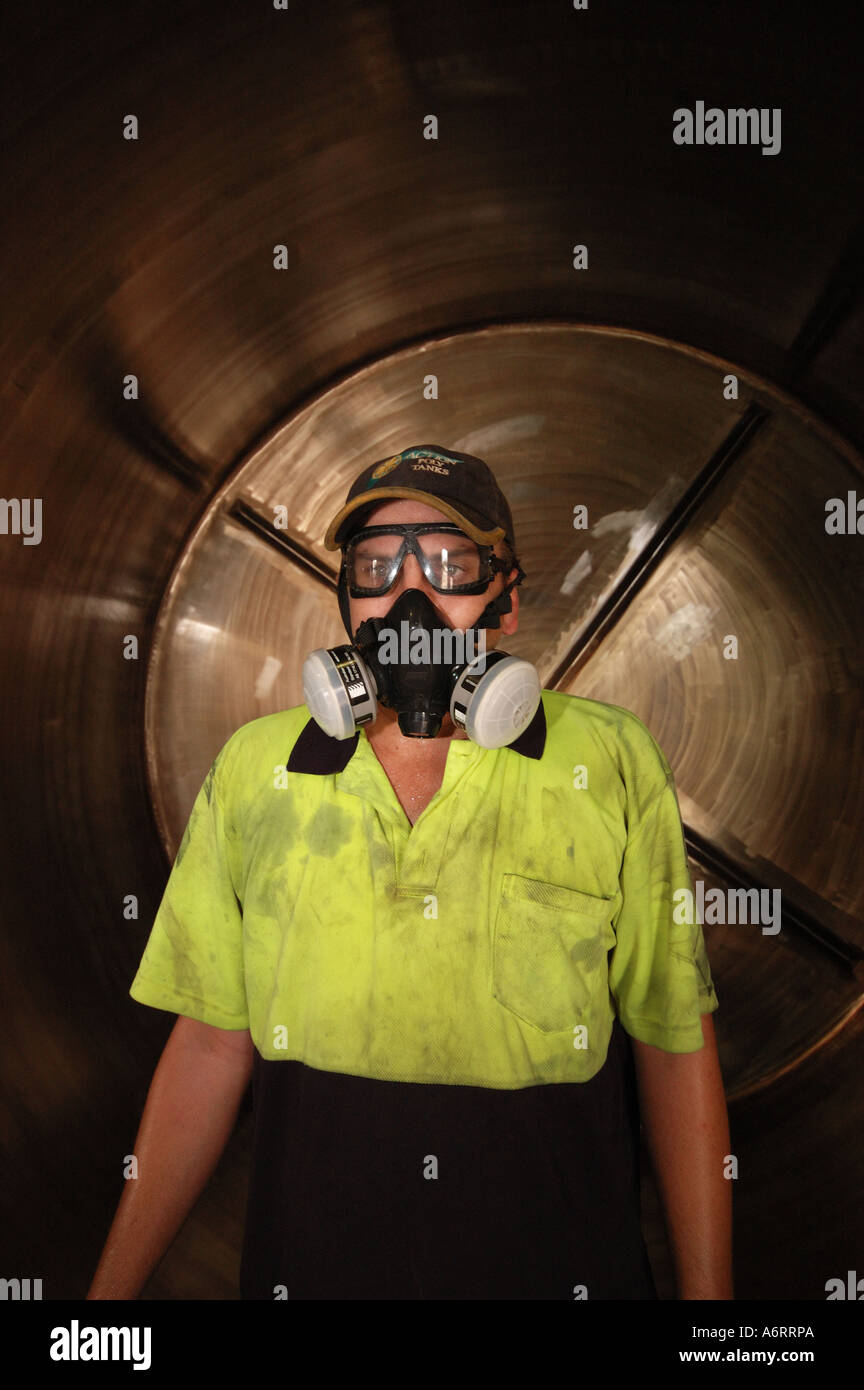 Airborne machinery workshop hi-res stock photography and images - Alamy