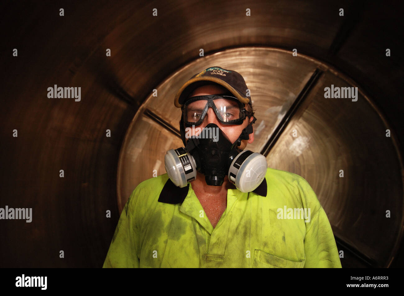 Hi visibility top hi-res stock photography and images - Alamy