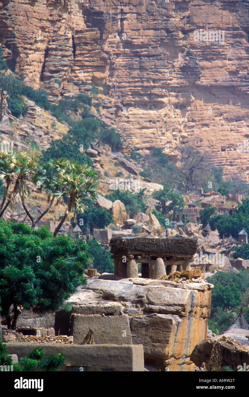 Toguna hi-res stock photography and images - Alamy