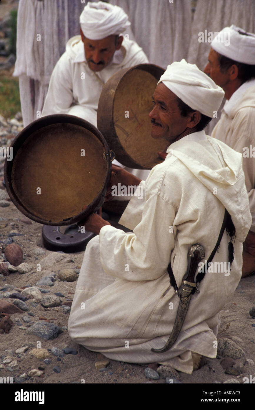 Moroccan musical instruments hi-res stock photography and images - Alamy