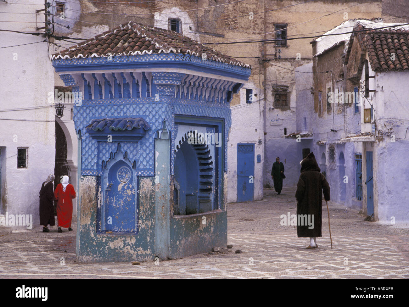 Africa, Morocco, Chefchaouen (aka Chaouen), Muslims in traditional ...